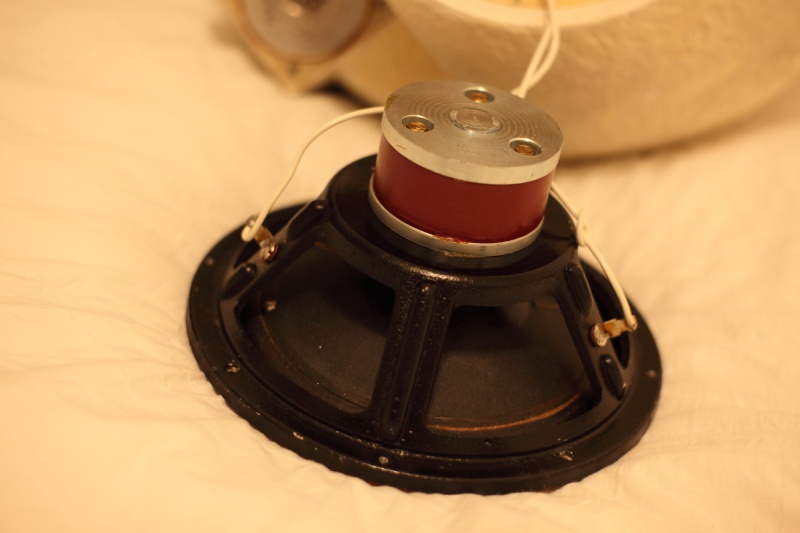 Sphères Elipson AS 40.2 et 502 ! Identification HPs svp. - Page 4 - Le ...